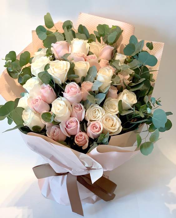 36 Pink and Cream roses