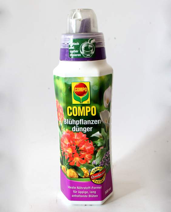 COMPO Liquid Fertilizer for balcony and container plant